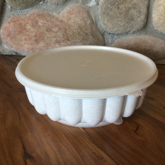 Tupperware | Kitchen | Vintage 9s Tupperware Jello Mold | Poshmark